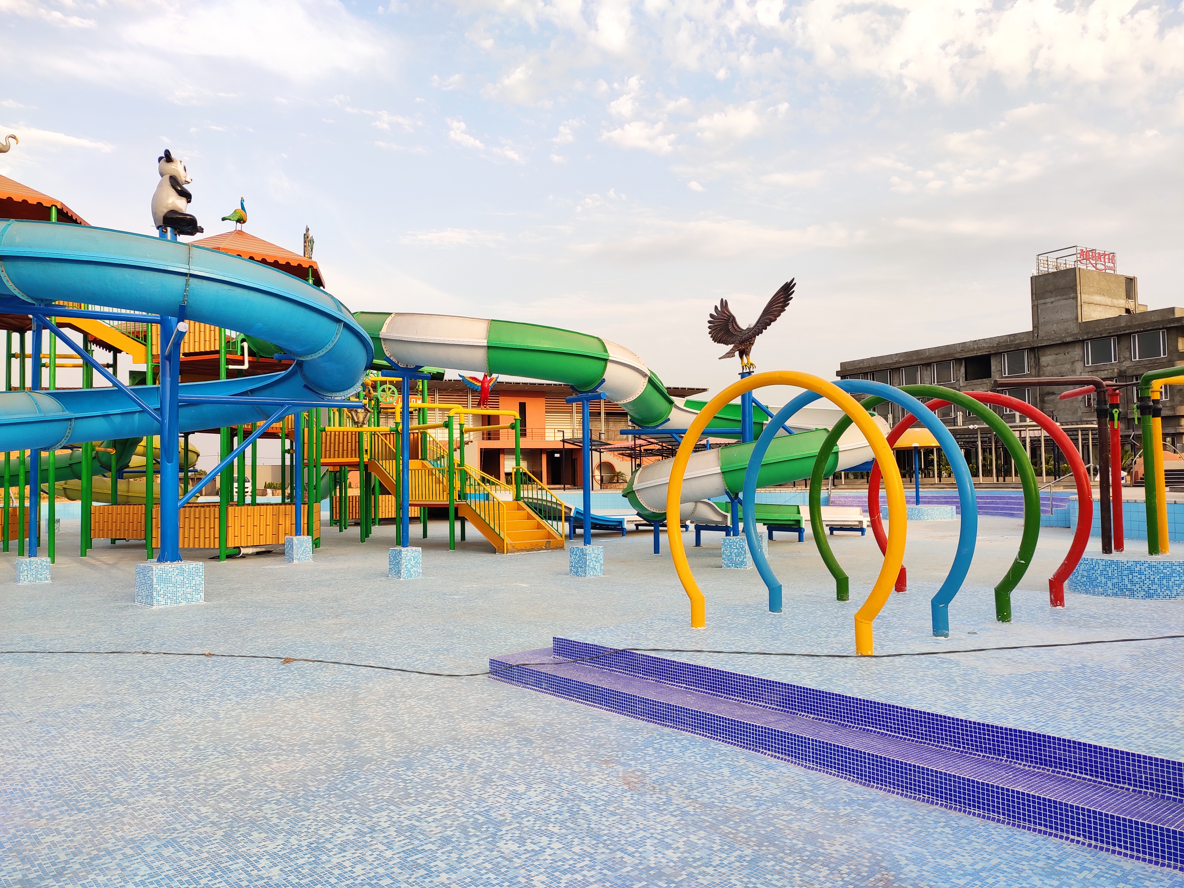 Best Water Park near me Surat & Navsari | Jal Tarang WaterPark & Resort